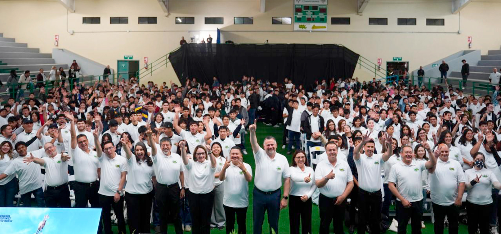 UABC recibe a nueva generación de estudiantes en el campus Ensenada ...